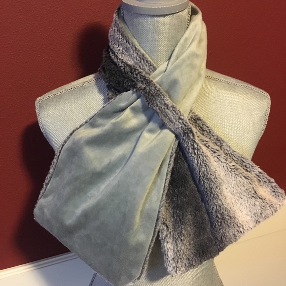 Nicole Marciano | Accessories | Nicole Marciano Faux Fur Wrap Scarf ...